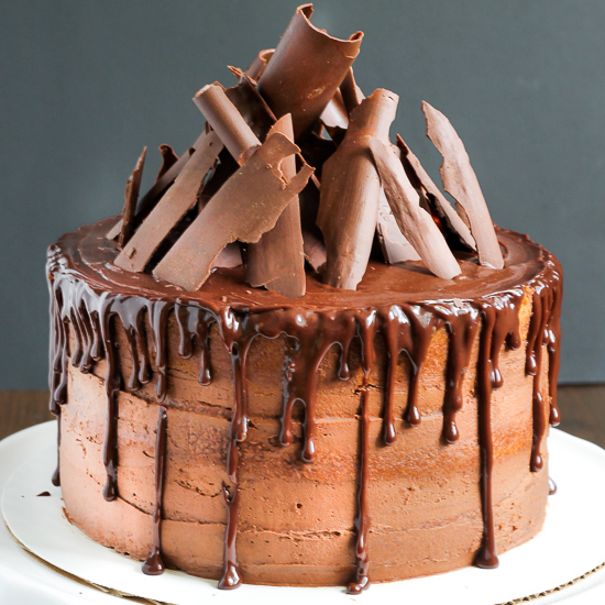 Vanilla Cake With Chocolate Buttercream Recipe Sugar Spices Life